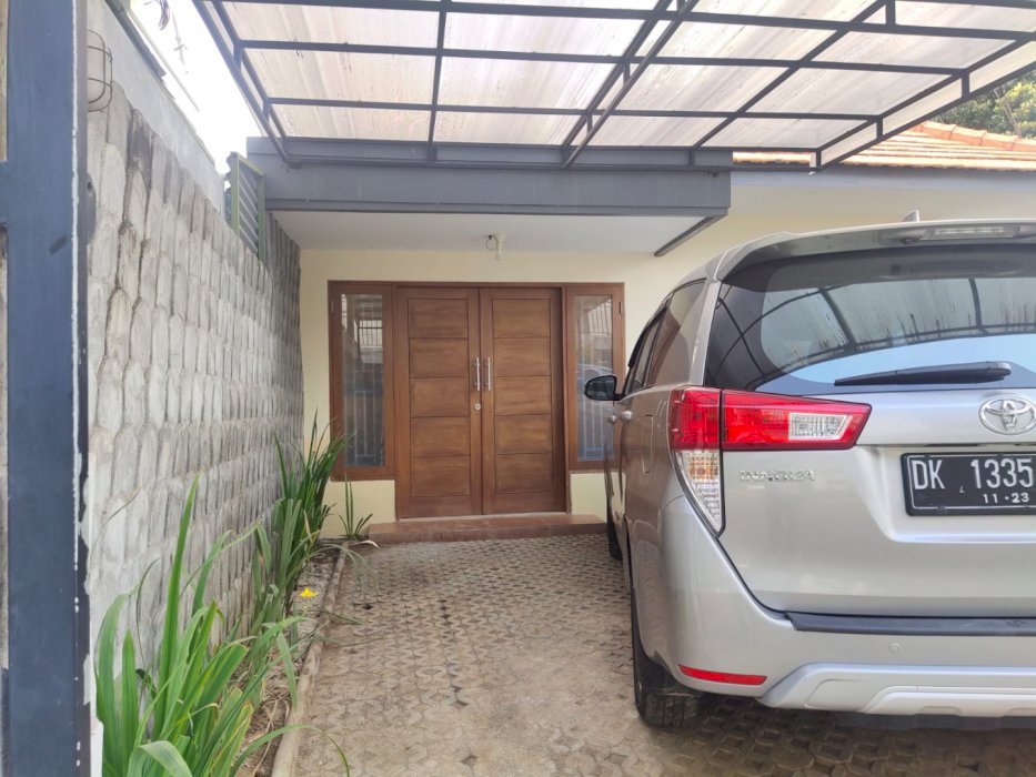 Disewakan/ dikontrakkan rumah kawasan Renon jl Tukad unda Denpasar ...