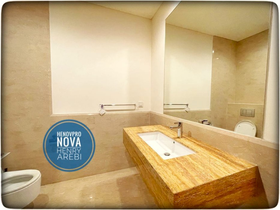 [Disewa] Pakubuwono Signature 4 BR + 1 Study Luxury Unit lantai tinggi ...