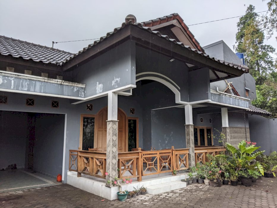 [Dijual] Rumah tinggal di kawasan kampus UII jogja bisa dibangun kos ...